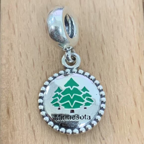 Pandora | Jewelry | Pandora Minnesota Dangle Retired And Rare Charm ...